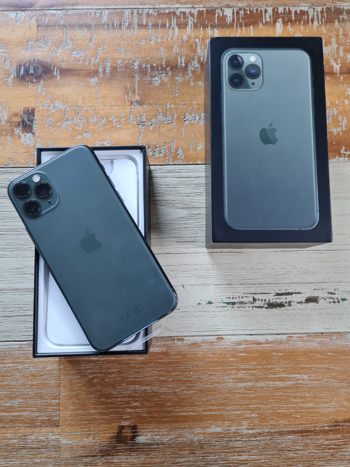 What are Demo Phones: All You Need to Know Before Buying | TechExchange