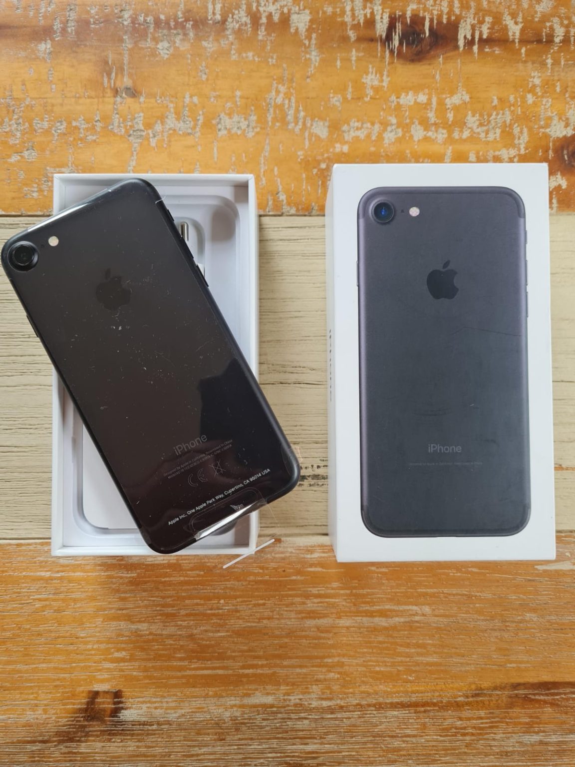 What are Demo Phones: All You Need to Know Before Buying | TechExchange